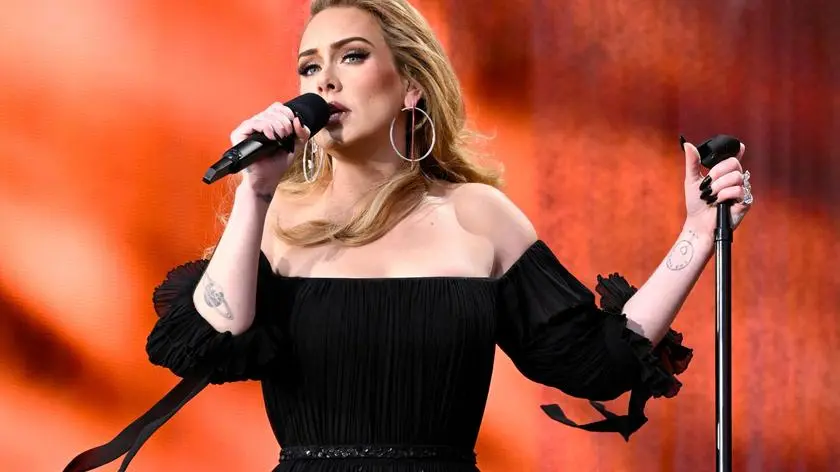 Adele ma problemy zdrowotne. Wokalistka zaniepokoiła fanów - Co za tydzień