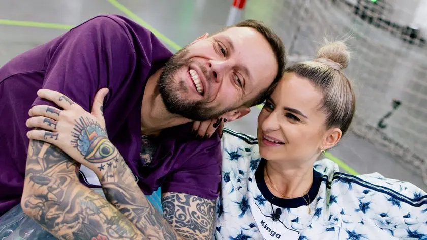 Zakochany "Big Boy" z "Gogglebox. Przed telewizorem" na zdjęciu z ...
