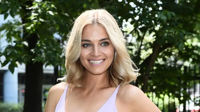 Rozalia Mancewicz urodziła. Była Miss Polonia i przyjaciółka Pauliny ...