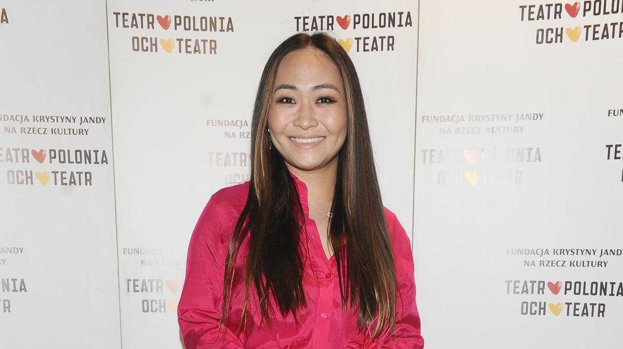 Misheel Jargalsaikhan przeszła metamorfozę. Postawiła na odważny kolor ...