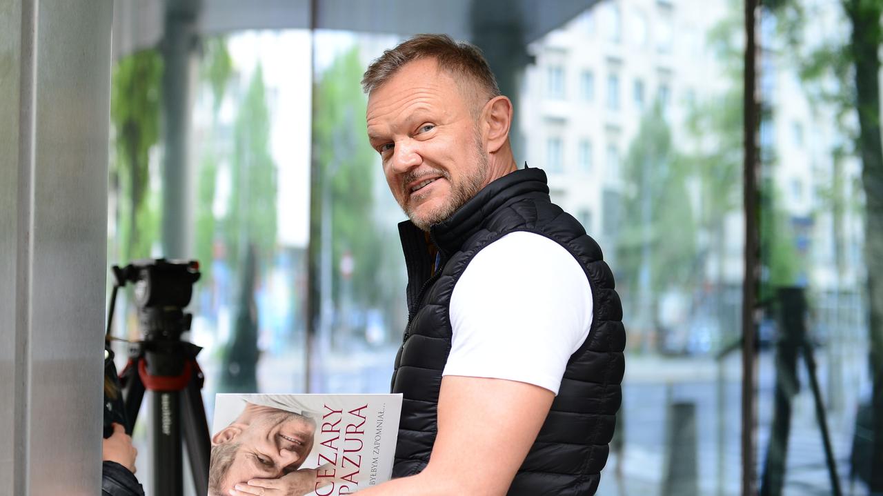 Cezary Pazura pokazał, jak wyglądała jego sylwetka kilka lat temu i ...