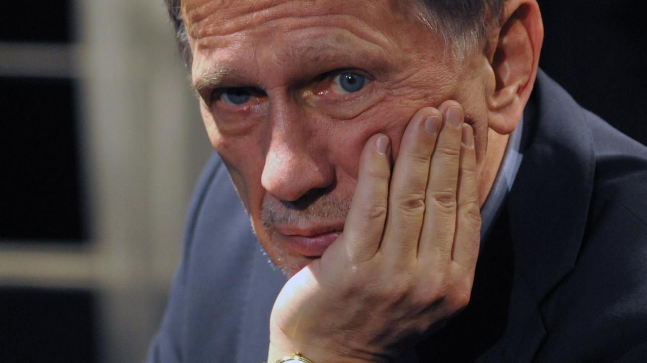 Jan Englert nie pomagał żonie w karierze. Teraz żałuje - Co za tydzień