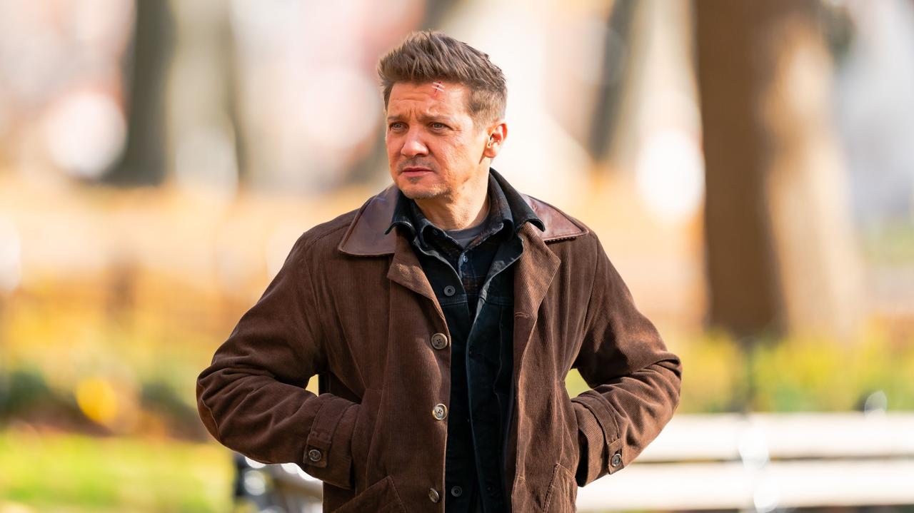 Jeremy Renner nowe informacje w sprawie wypadku. Przejechał po nim pług ...